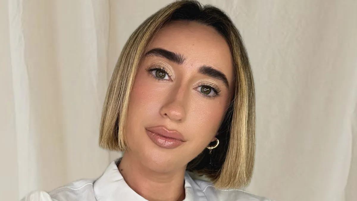 Sara Aranda, especialista en cejas: "A partir de los 50, la ceja ...