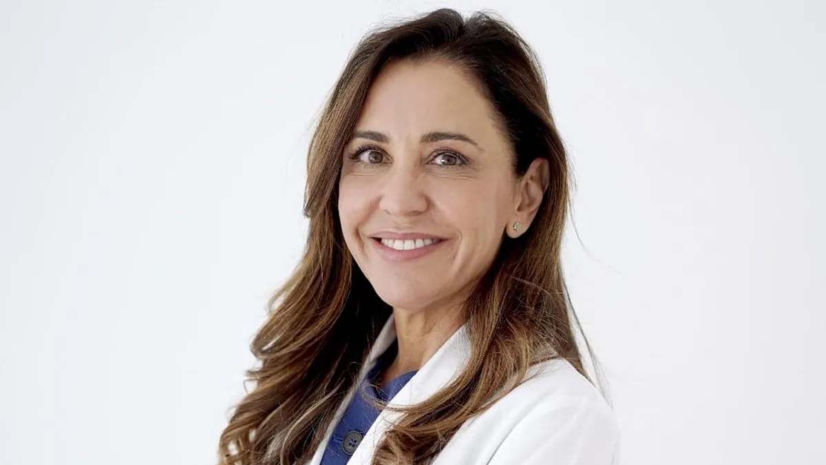 María Marcos, dermatóloga: "El problema de retirar el esmalte mediante ...