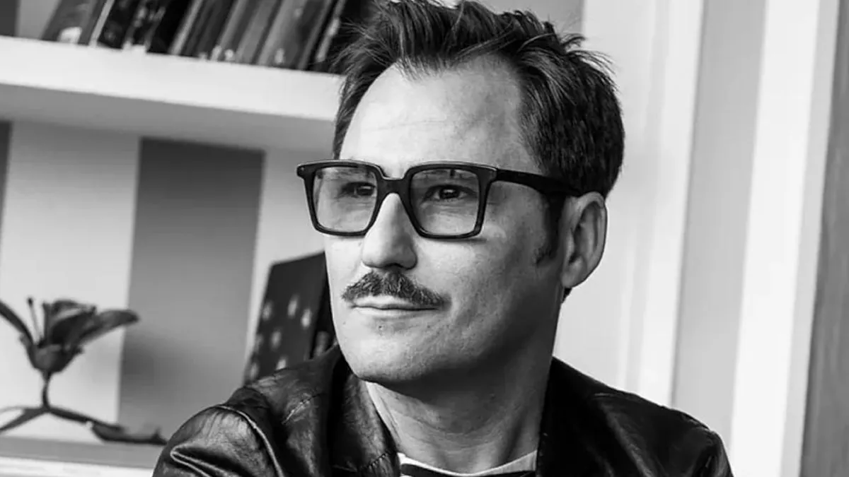 David Francés, maquillador: "El pintalabios es un dos en uno porque funciona como colorete y ...