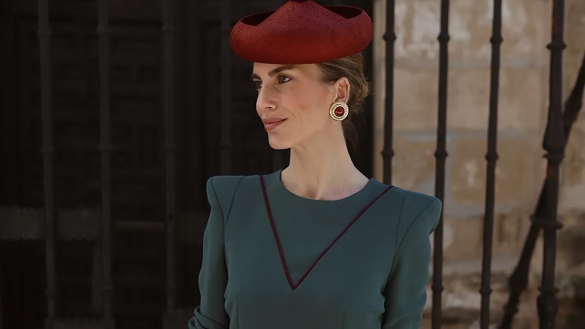 La invitada más elegante del fin de semana tiene un vestido midi de ...
