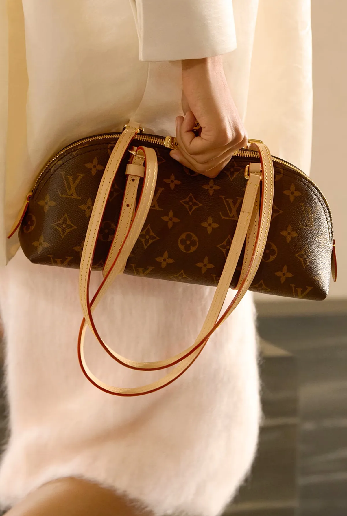 La lona monogram de Louis Vuitton cumple 130 años de historia ...
